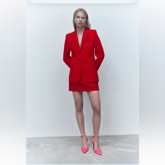 Zara | Jackets & Coats | Zara 2 Pieces Set Fitted Blazer With Pockets And Belt Loop Mini Skirt ...